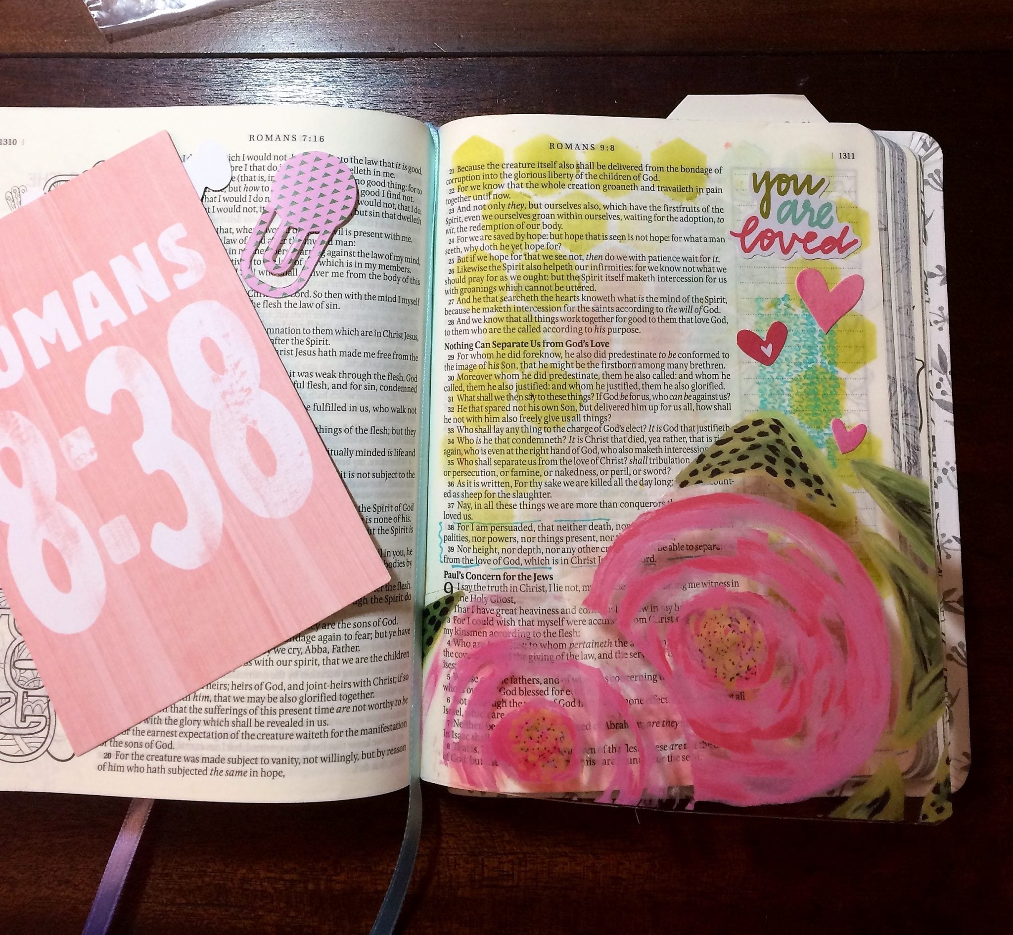 Illustrated Faith This is Love Devotional Kit