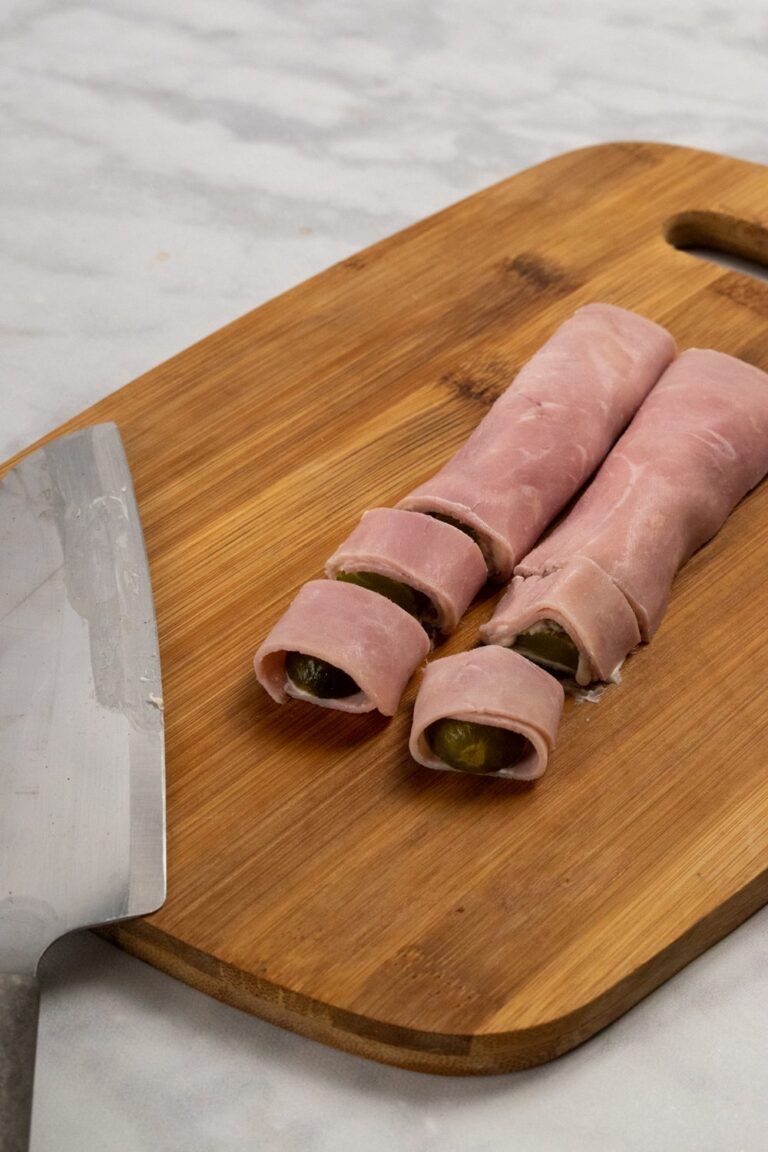 Healthy Weight Watchers Ham Roll Ups with Cream Cheese